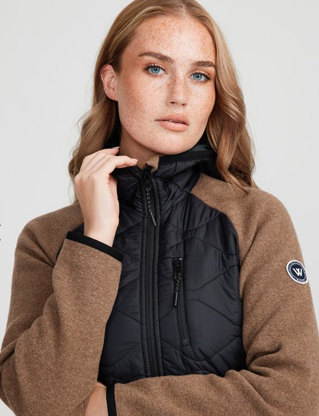 Bodil Windproof Hood Sweater -Walnut/ Black – Holebrook USA